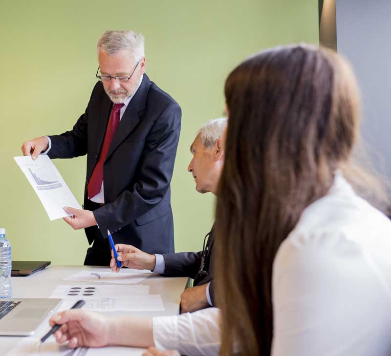 Your Ultimate Guide to Winning Government Contracts!